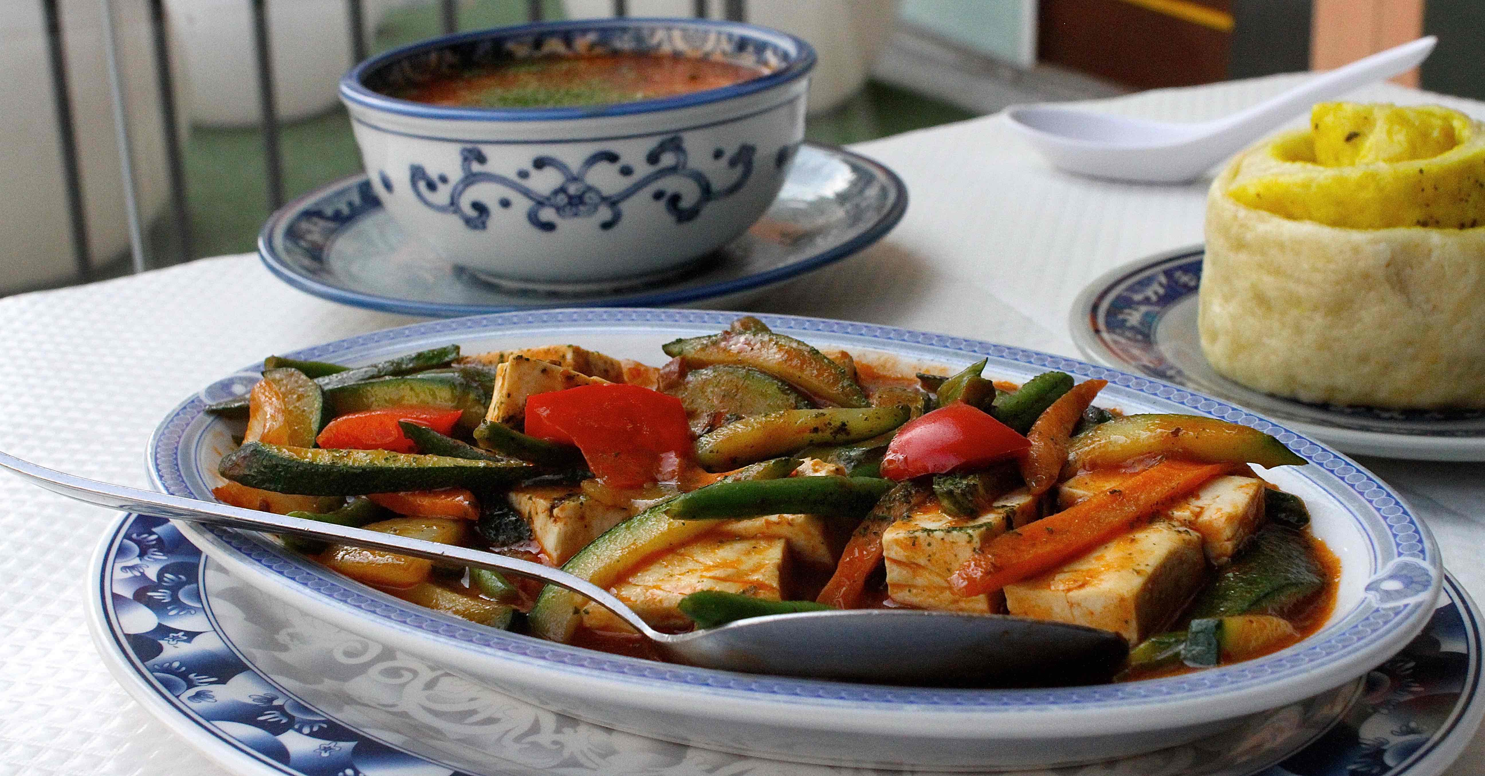 Les Petites Tables - Restaurant Tibétain > Le Yak Kunga Paris 75003